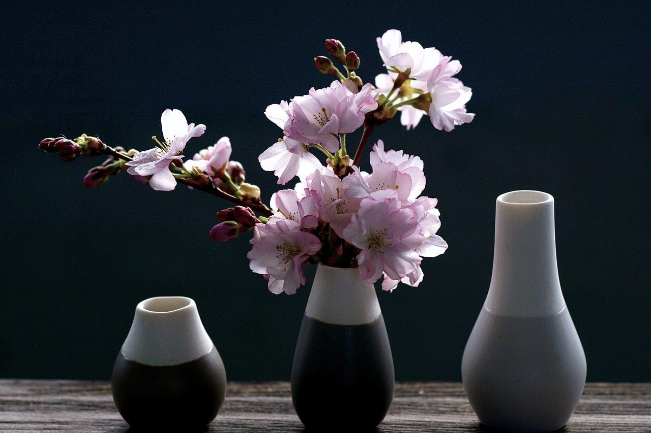 How To Clean Vases Inside And Out